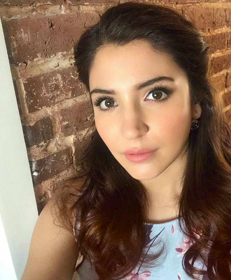 Phillauri (Phillauri Cast) Fan Photos | Phillauri Photos, Images ...