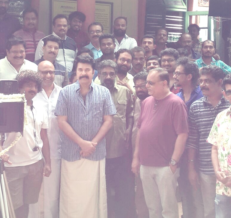 Puthan Panam (Puthan Panam Cast) Fan Photos | Puthan Panam Photos ...