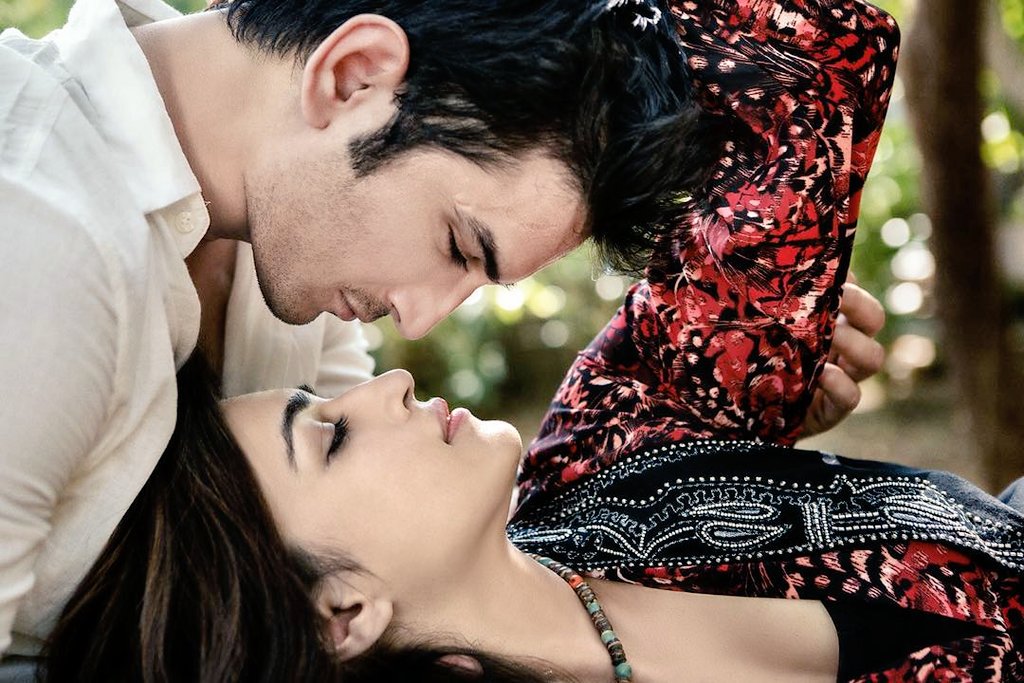 Raabta (Raabta Cast) Fan Photos | Raabta Photos, Images, Pictures ...