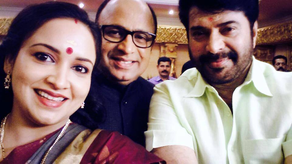 RajadhiRaja (Rajadhi Raja) Fan Photos | RajadhiRaja Photos, Images ...