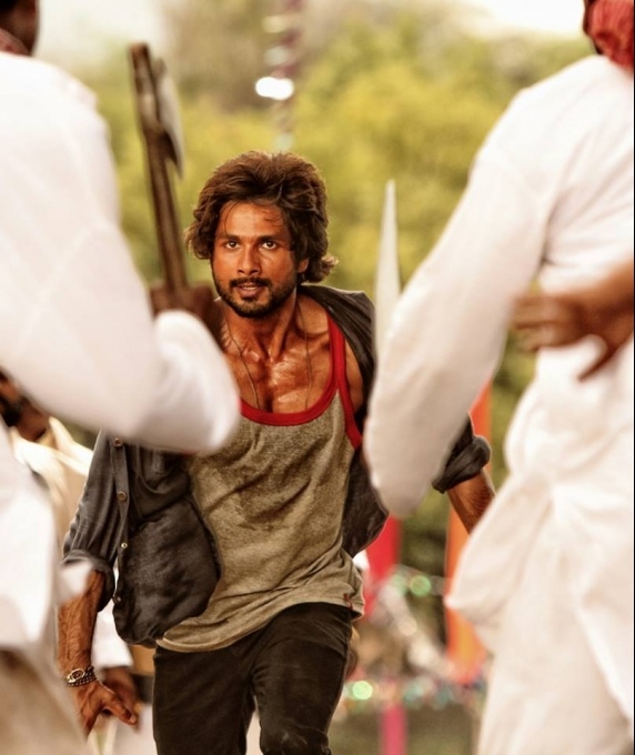 Rambo Rajkumar Fan Photos | Rambo Rajkumar Photos, Images, Pictures ...