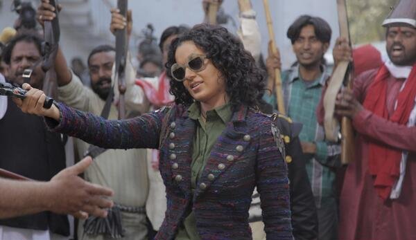 Revolver Rani Fan Photos | Revolver Rani Photos, Images, Pictures ...