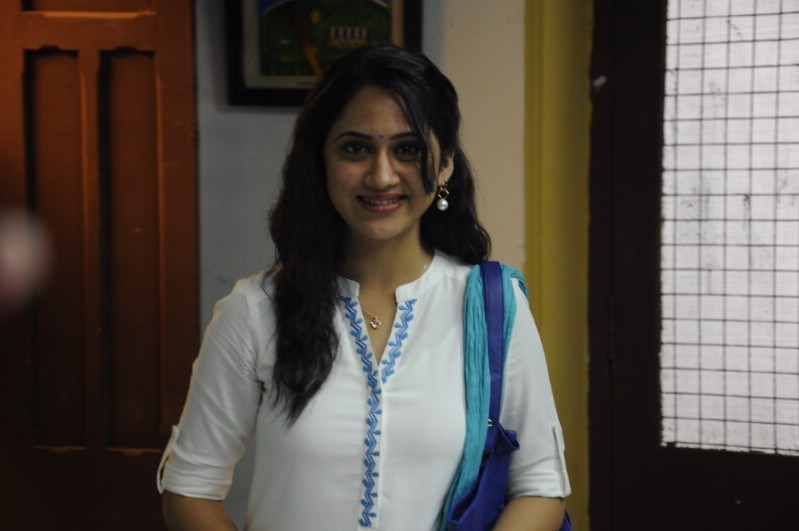 Rum (Rum) Fan Photos | Rum Photos, Images, Pictures # 52420 - FilmiBeat