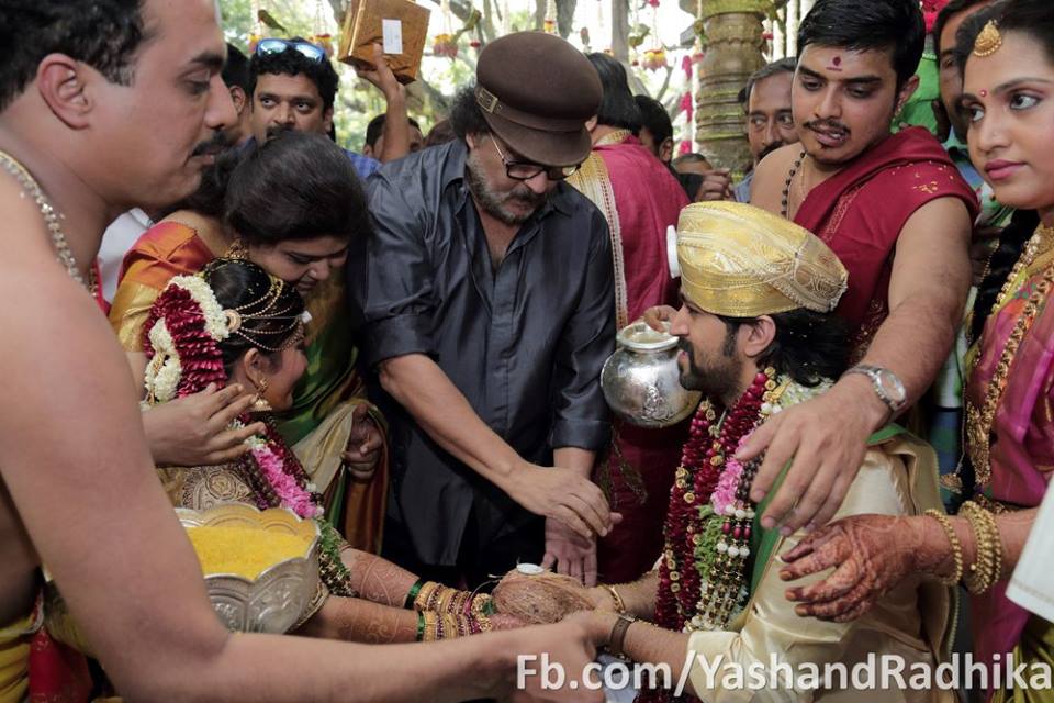 Santhu Straight Forward Fan Photos | Santhu Straight Forward Photos ...