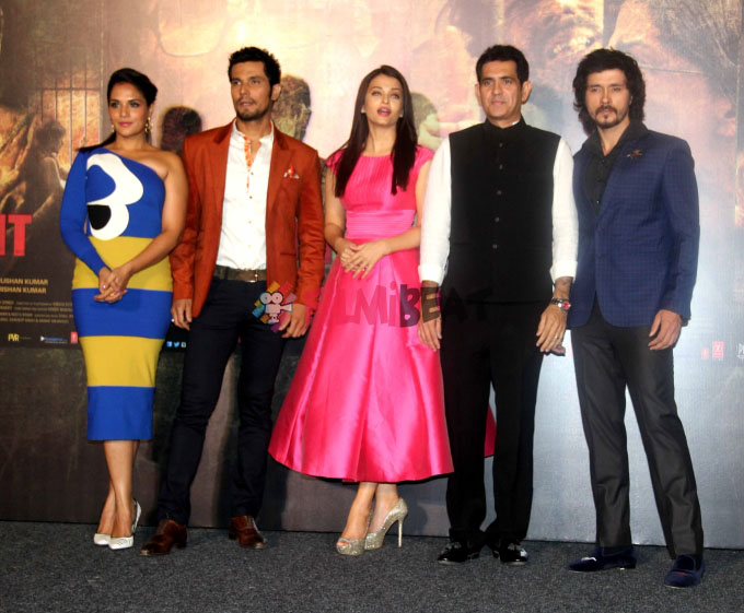 Sarabjit (Sarabjit Cast) Fan Photos | Sarabjit Photos, Images, Pictures ...