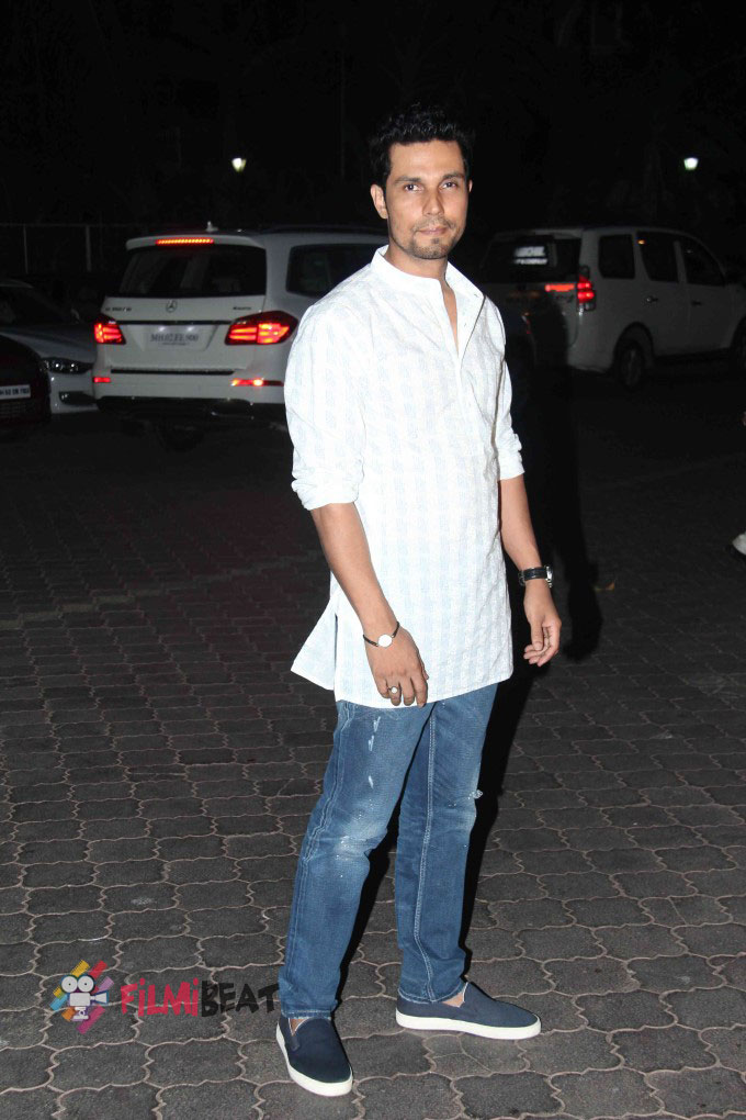 Sarabjit (Sarabjit Cast) Fan Photos | Sarabjit Photos, Images, Pictures ...