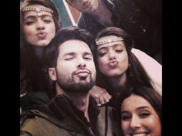 Shaandaar (Shandar Movie) Fan Photos | Shaandaar Photos, Images ...