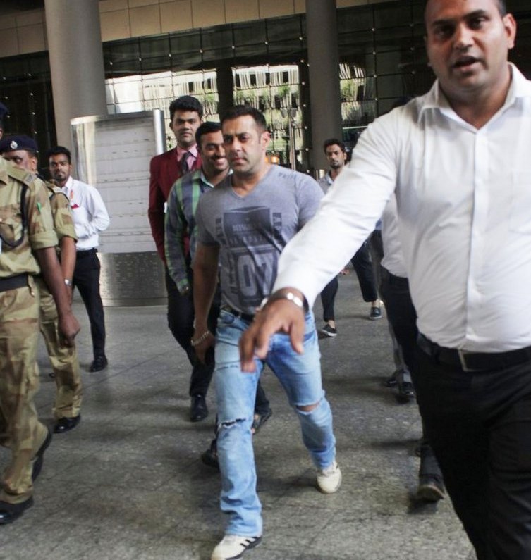 Sultan (Sultan Movie Story) Fan Photos | Sultan Photos, Images ...