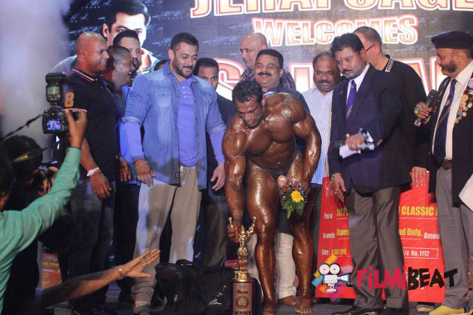 Sultan (Sultan Movie Story) Fan Photos | Sultan Photos, Images ...