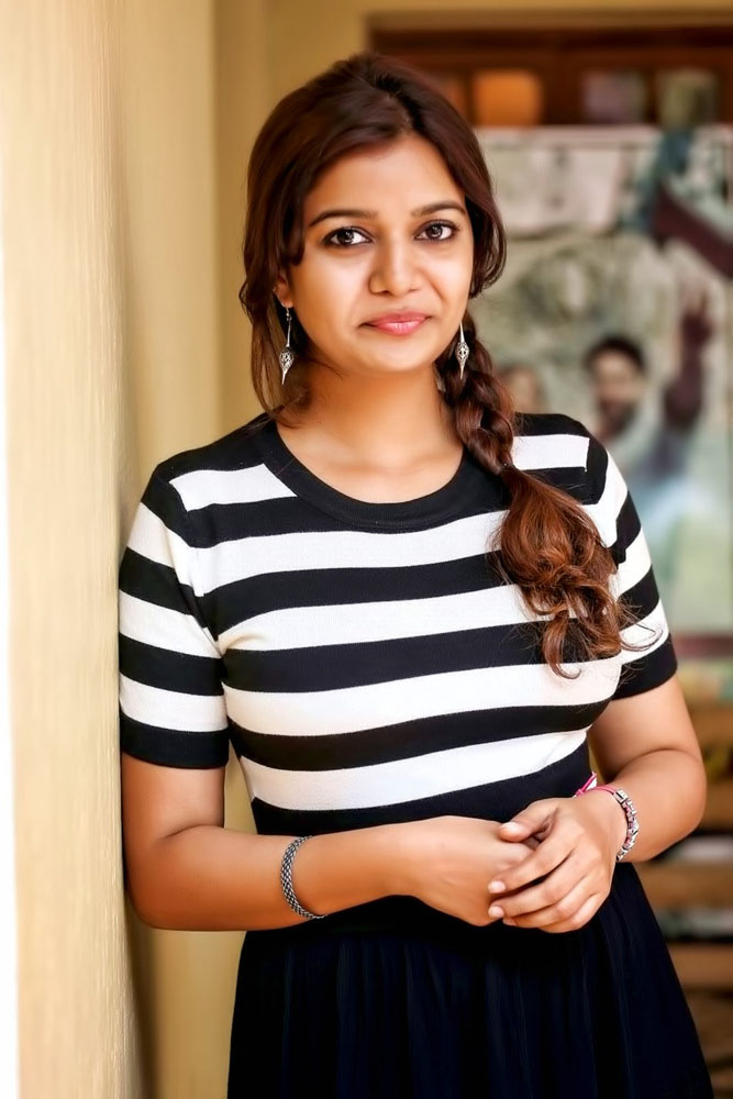 Swathi Wallpapers
