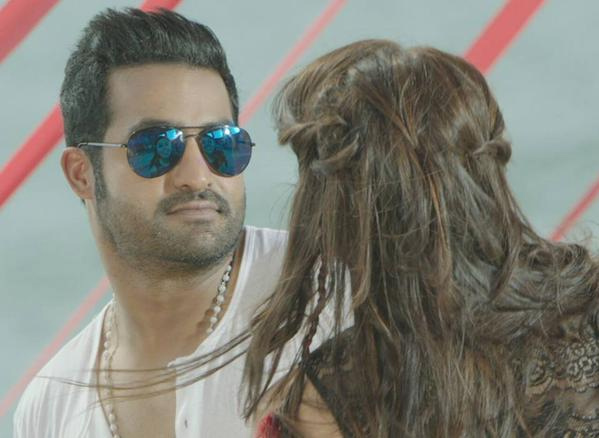Temper Fan Photos | Temper Photos, Images, Pictures # 29338 - FilmiBeat