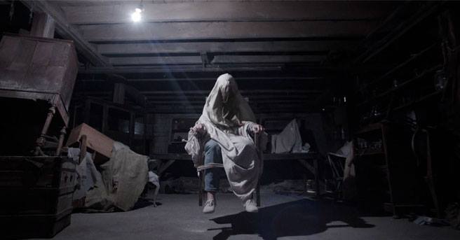 The Conjuring 2 (The Conjuring 2: The Enfield Poltergeist) Fan Photos ...
