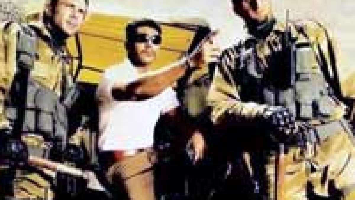 Tamil Movie Peranmai Review | Jeyam Ravi | Roland Kickinger | SP ...