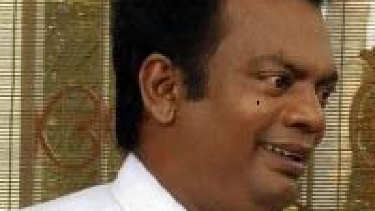 Salim Kumar | Malayalam Movie Happy Husbands | Double Role | Jayaram ...