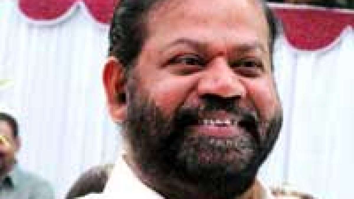 Director P Vasu | Movie Aaptharakshaka | Movie Puli Vesham | Actor R K ...