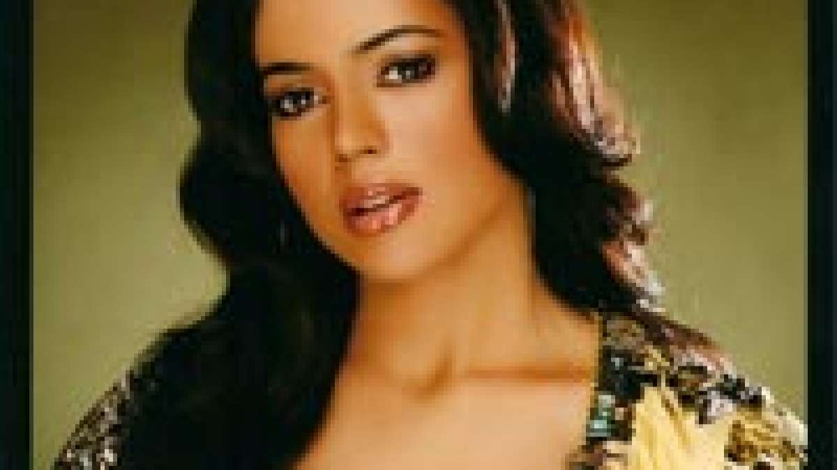Bollywood Interviews | Sameera Reddy Interview | Maine Dil Tujhko Diya ...