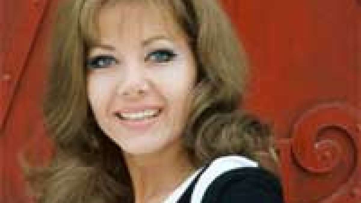 Ingrid Pitt Died | Countess Dracula | Queen of Horror | Classic Hammer ...