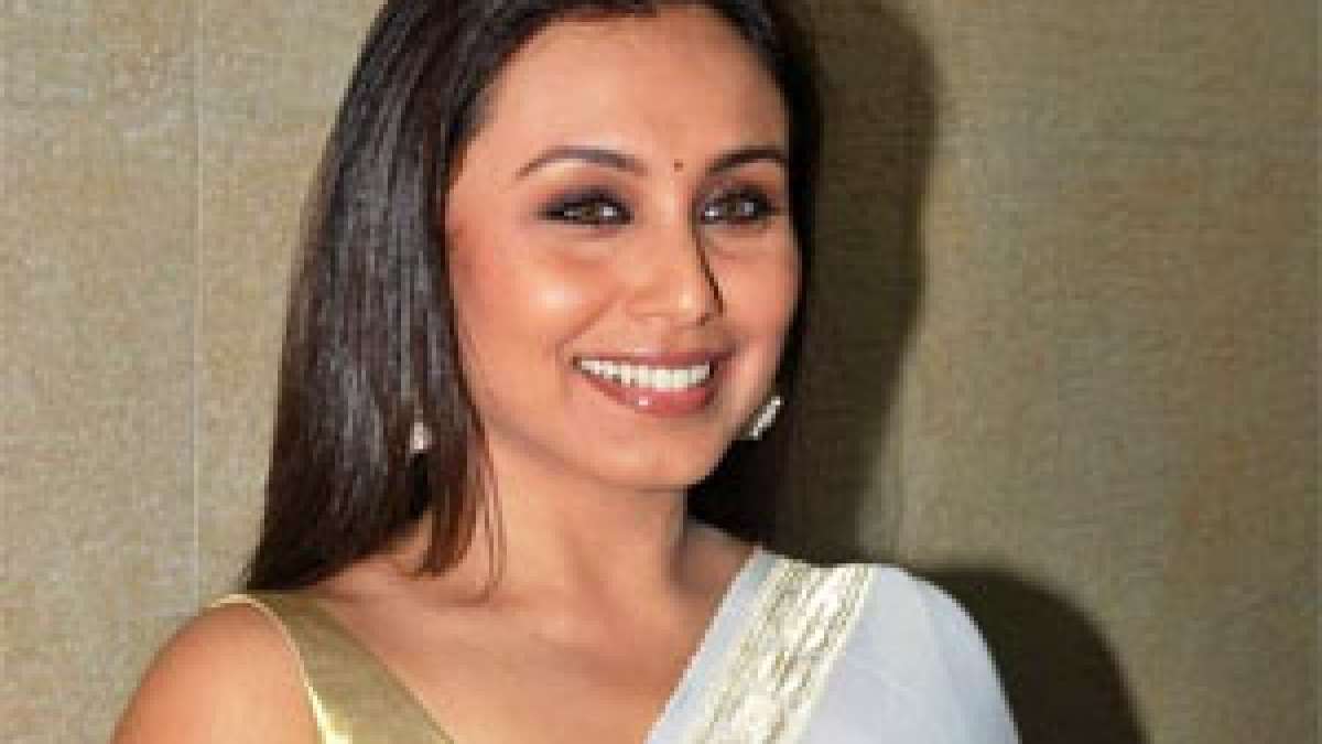 Rani Mukherjee can't stop praising Hrithik - Filmibeat