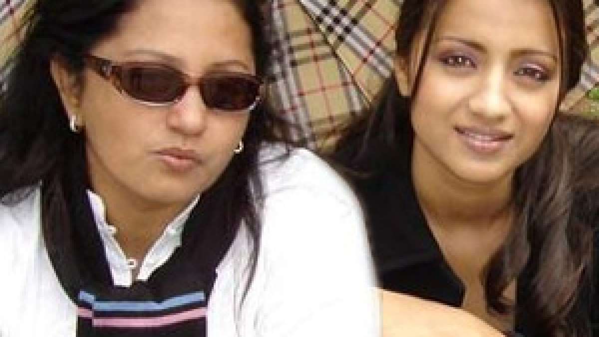 Trisha's mom gushes on her debut ad - Filmibeat