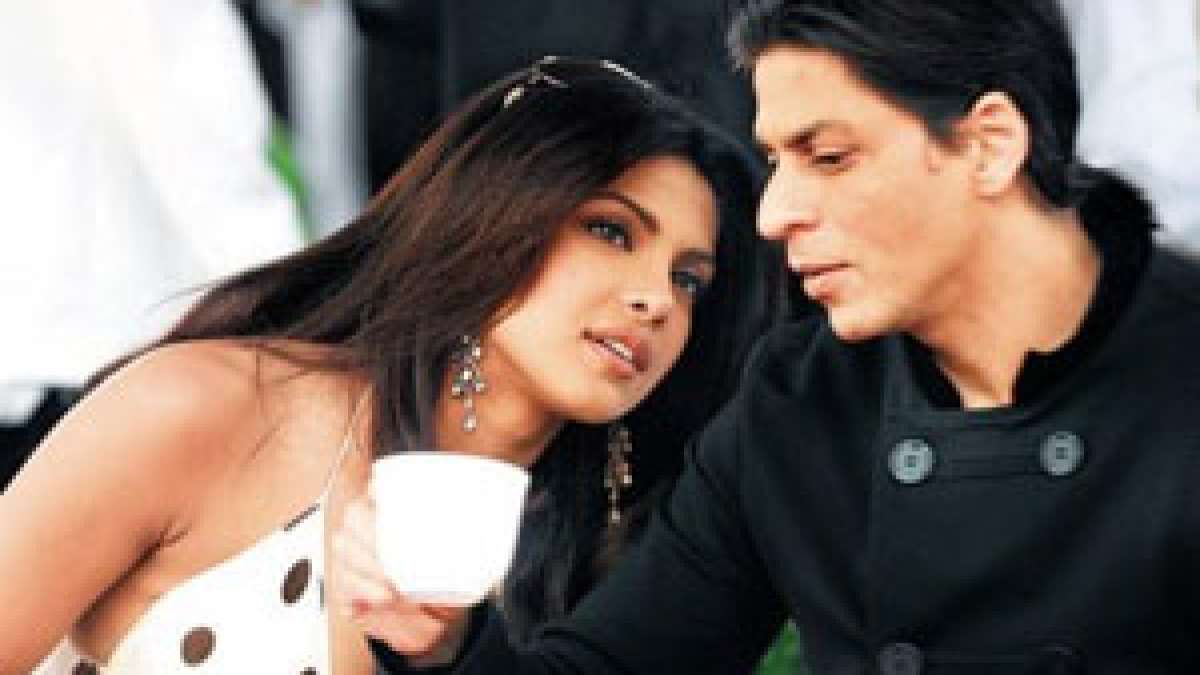 Shahrukh Khan | Priyanka Chopra | SRK Priyanka - Filmibeat