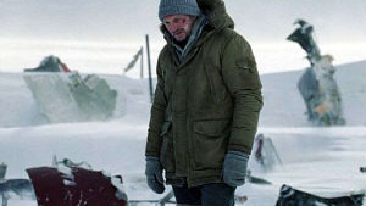 Liam Neeson | The Grey Trailer | Pack Of Wolves - Filmibeat