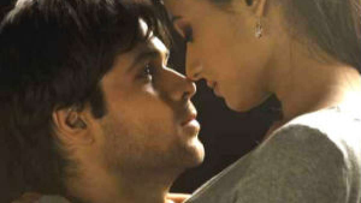 Jannat 2 | Movie Review | Emraan Hashmi | Randeep Hooda | Esha Gupta ...