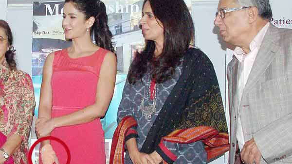 Katrina Kaif | Broken Hand | Accident | Dhoom 3 - Filmibeat