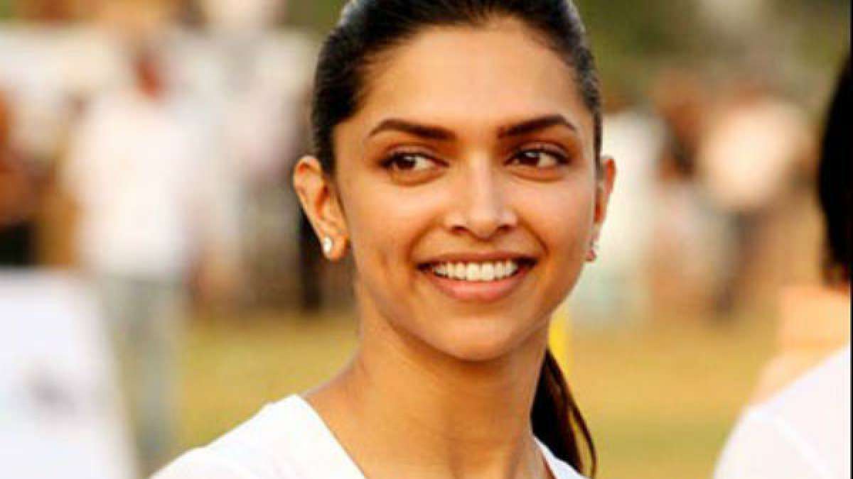 Deepika Padukone | Without Makeup | Rare | Unseen | Pictures - Filmibeat