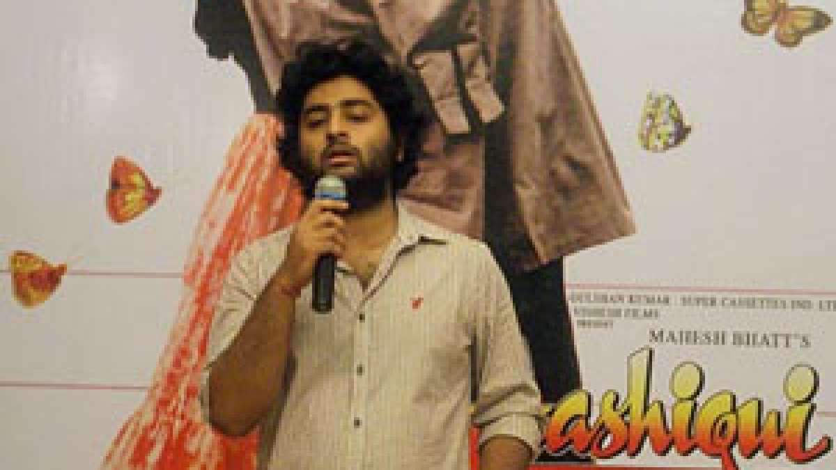 Singer Arijit Singh | Interview | Oneindia | Aashiqui 2 - Filmibeat