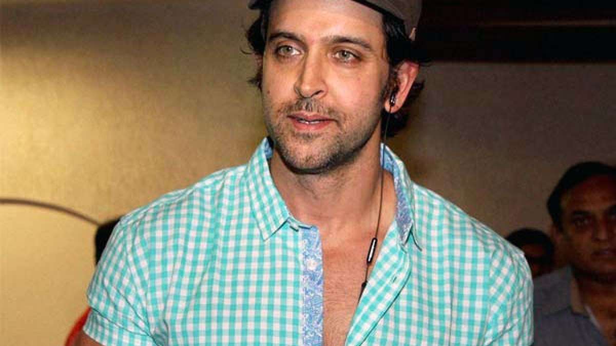 Hrithik Roshan | Father | Rakesh Roshan | Bungalow - Filmibeat