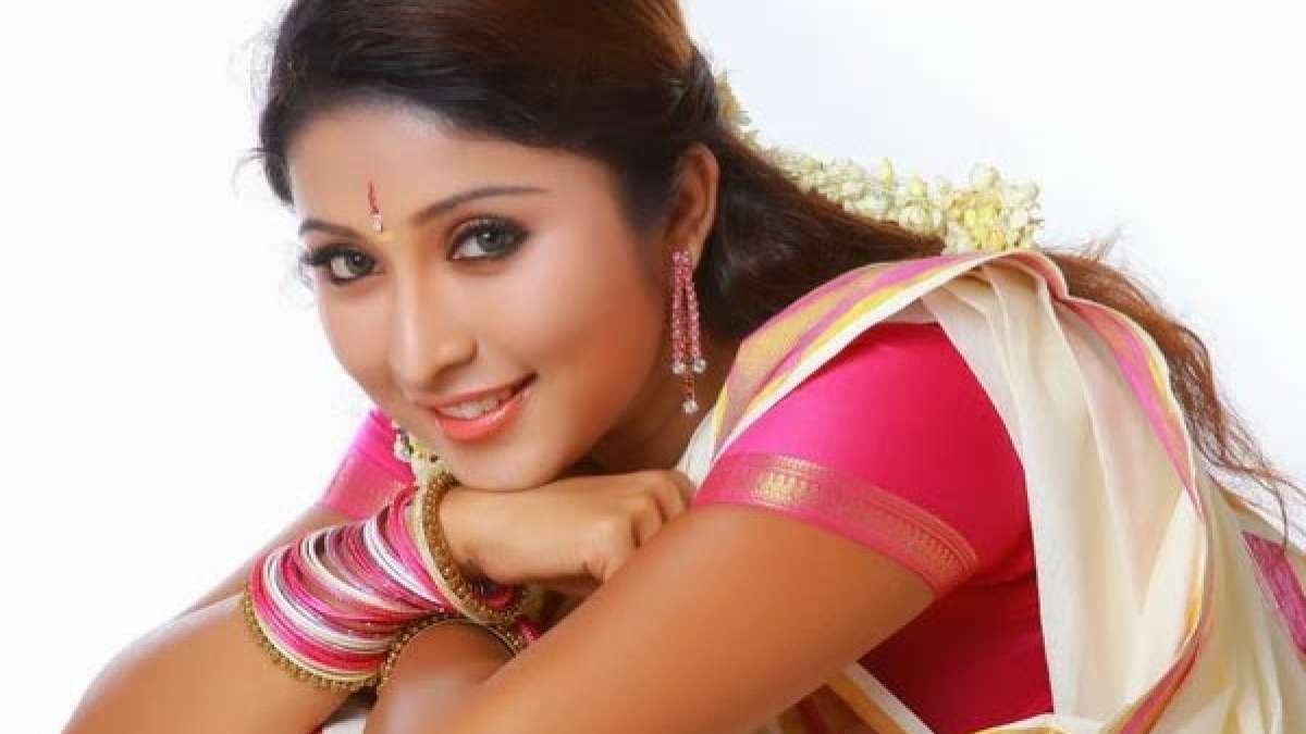 Archana Suseelan | Archana Malayalam Television Actress | Manasaputhri ...