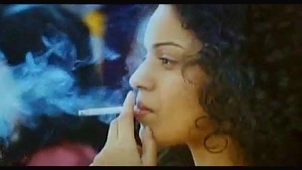 Bollywood Actresses Smoke On Screen | Bollywood Actresses Smoking ...