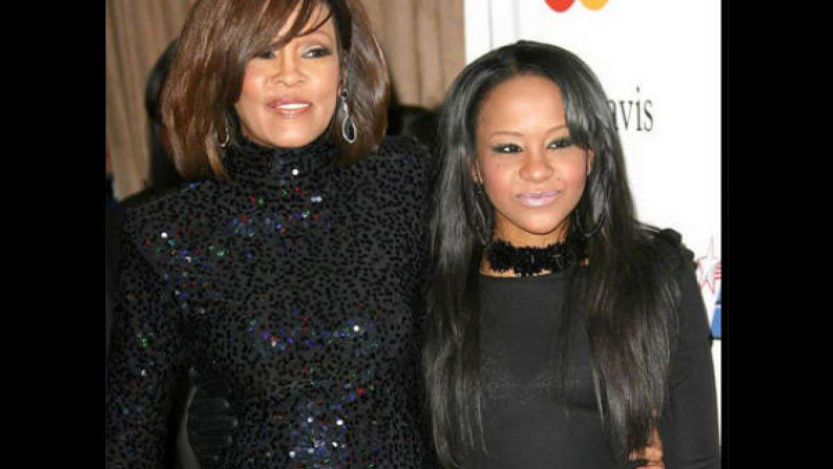 Bobbi Brown | Bobbi Kristina Brown Dead | Whitney Houston Daughter ...