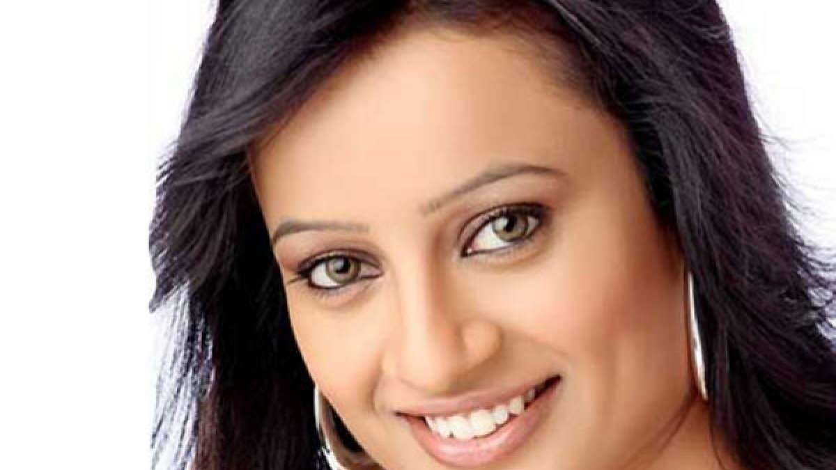 Priya Shinde Bags Tashan-e-Ishq & Is Back In Naagin Too! - Filmibeat