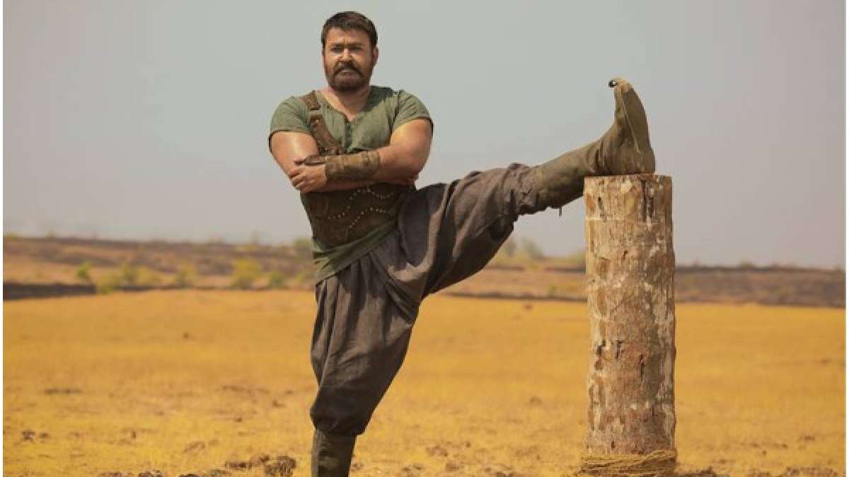 Mohanlal Strikes An Athletic Pose & We Are Lost for Words! - Filmibeat
