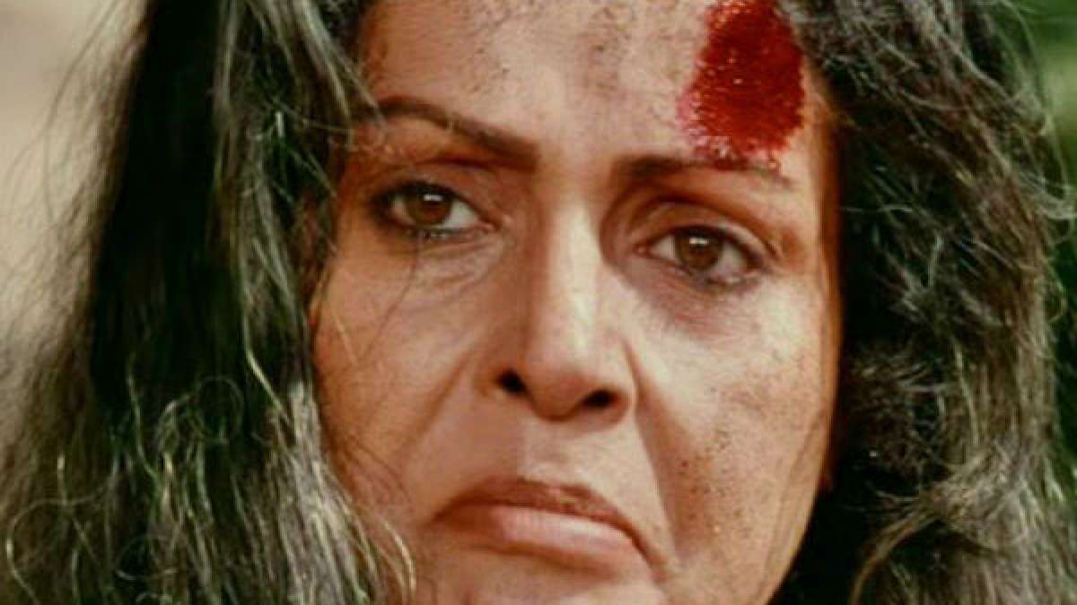 Happy Birthday Rakhee Gulzar - Filmibeat