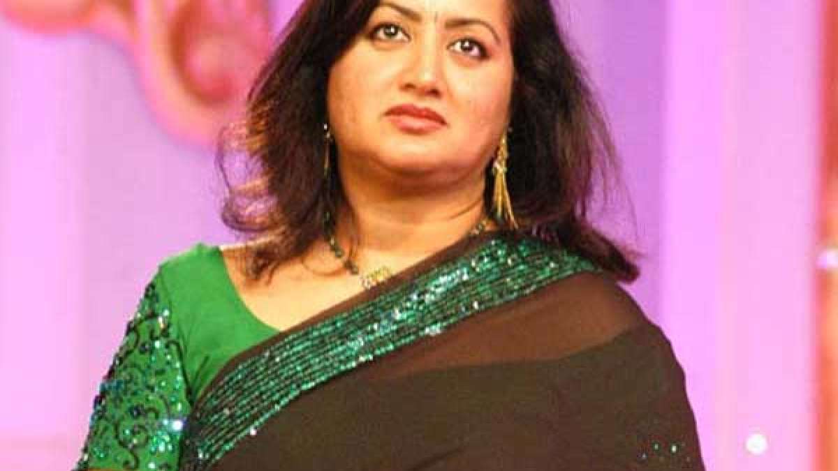 Sumalatha Ambareesh Talks About Troubled Times Of Life | Entering ...