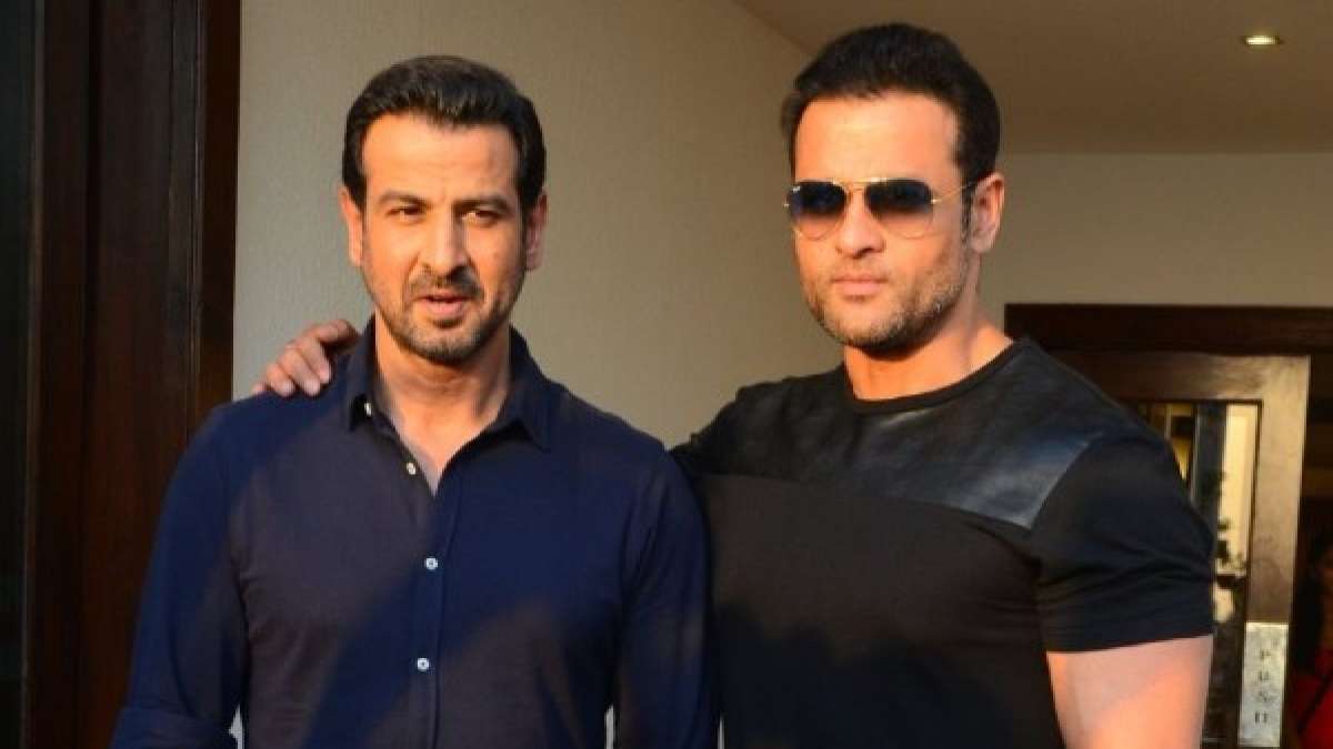 Rohit Roy On Work Conversations With His Brother Ronit Roy | We Keep It ...