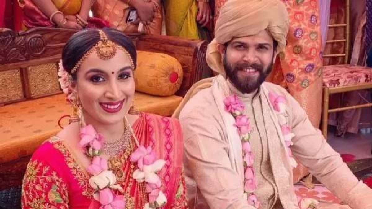 Krishna Shetty Marries Pragya Shetty; Karan Kundrra, Poulomi Das ...