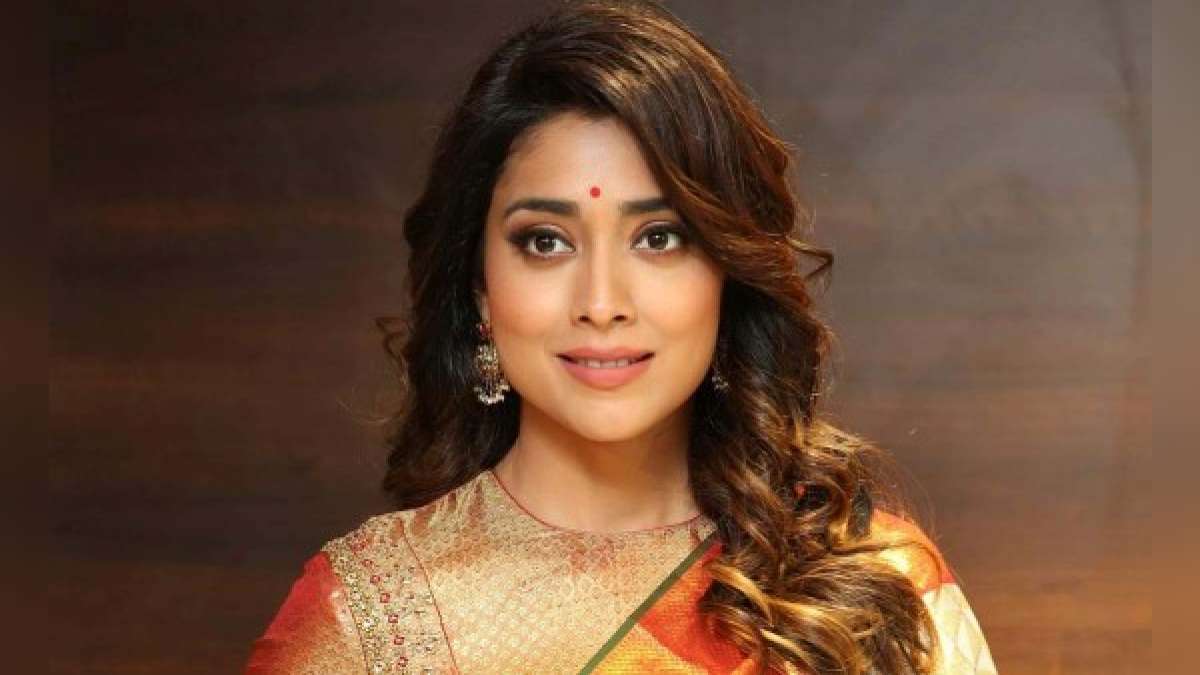 RRR: Is Shriya Saran Out Of Ram Charan-Jr NTR’s Period Drama? - Filmibeat
