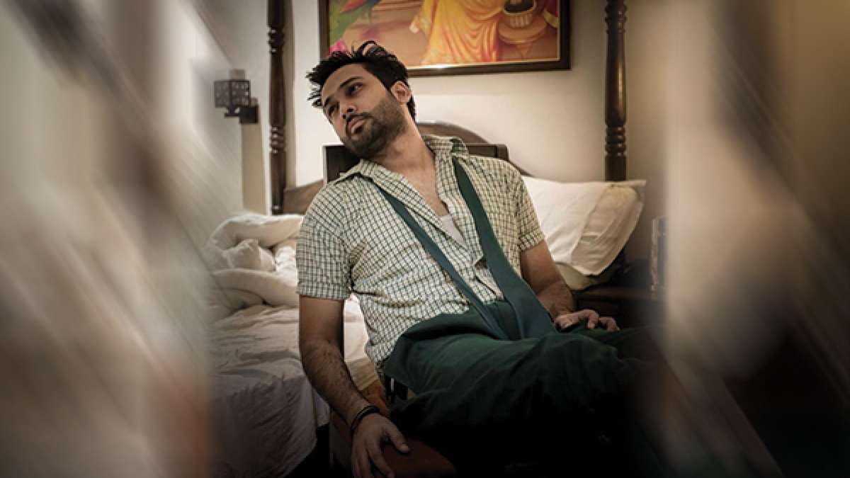 BakLol Video Actor Thumping A Million Hearts - Filmibeat