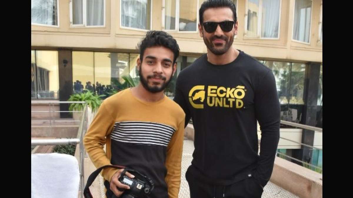 Vinay Sharma Makes His Mark As An Emerging Paparazzi And Celebrity ...