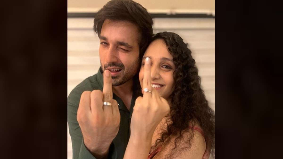 TV Actor Ankit Narang Gets Engaged To GF Valentina Chopra; See Pics ...