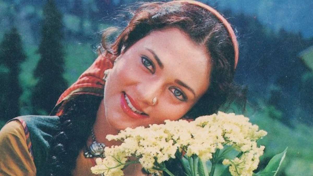 Mandakini Recalls Breastfeeding Scene In Ram Teri Ganga Maili; 'Nothing ...