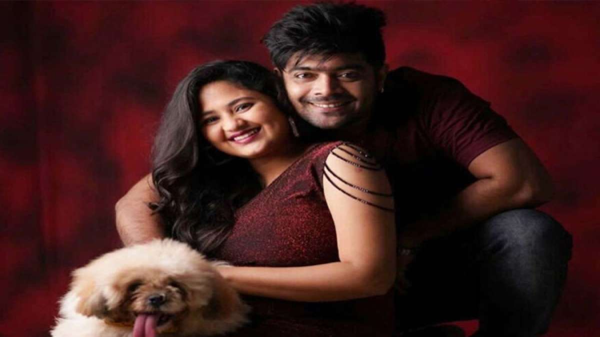 Bigg Boss 6 Telugu Contestant, Singer Revanth Becomes Father To A Baby ...