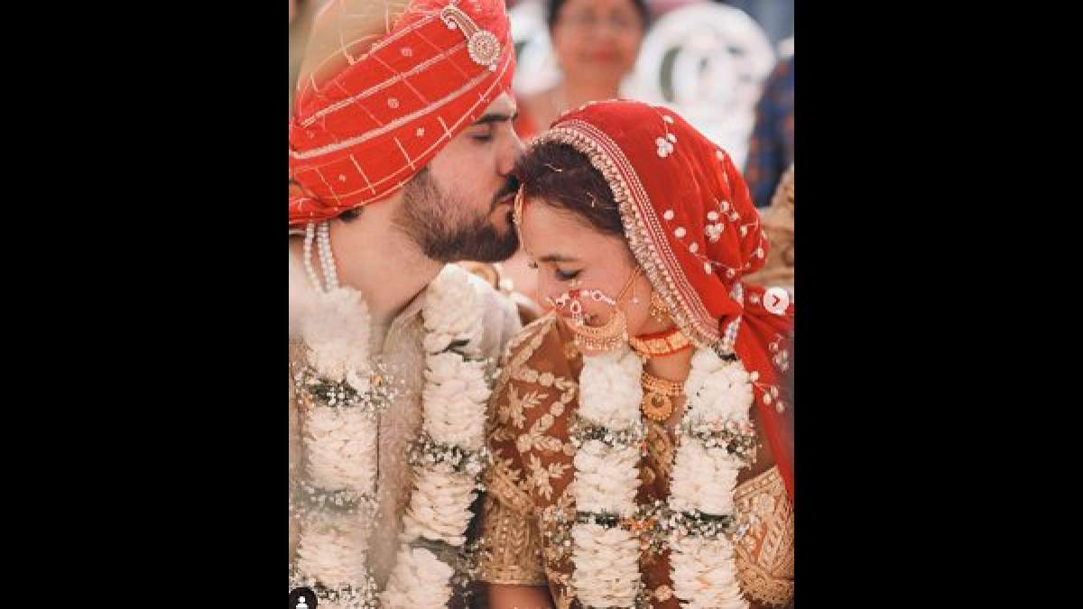 Chak De Girl Chitrashi Rawat Marries Dhruvaditya Bhagwanani, DREAMY ...