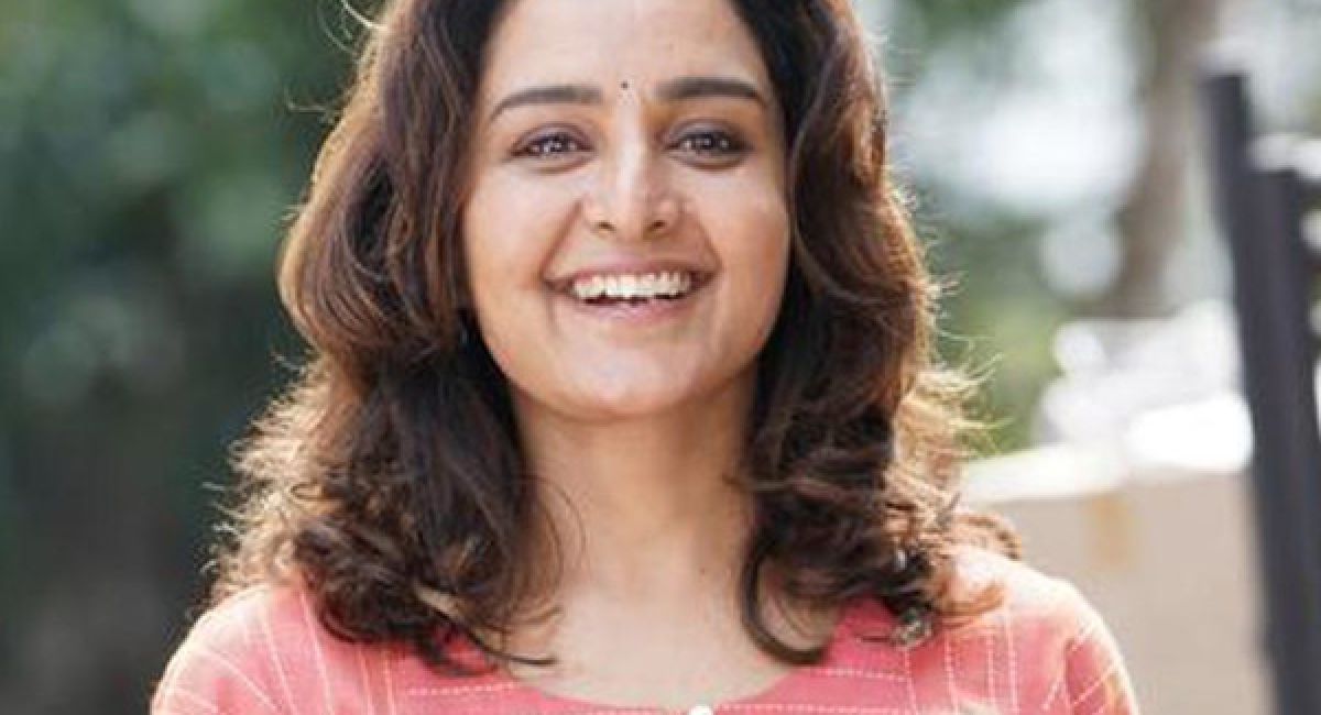 Manju Warrier To Mamta Mohandas: Malayalam Actresses Who Never Married ...