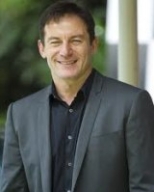 The Tuxedo Cast and Crew, The Tuxedo Hollywood Movie Cast, Actors ...