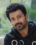 Sagaa (Saga) Cast & Crew, Sagaa Tamil Movie Cast, Actor, Actress ...