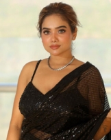 Manisha Rani - Photos, Videos, Birthday, Latest News, Height In Feet ...